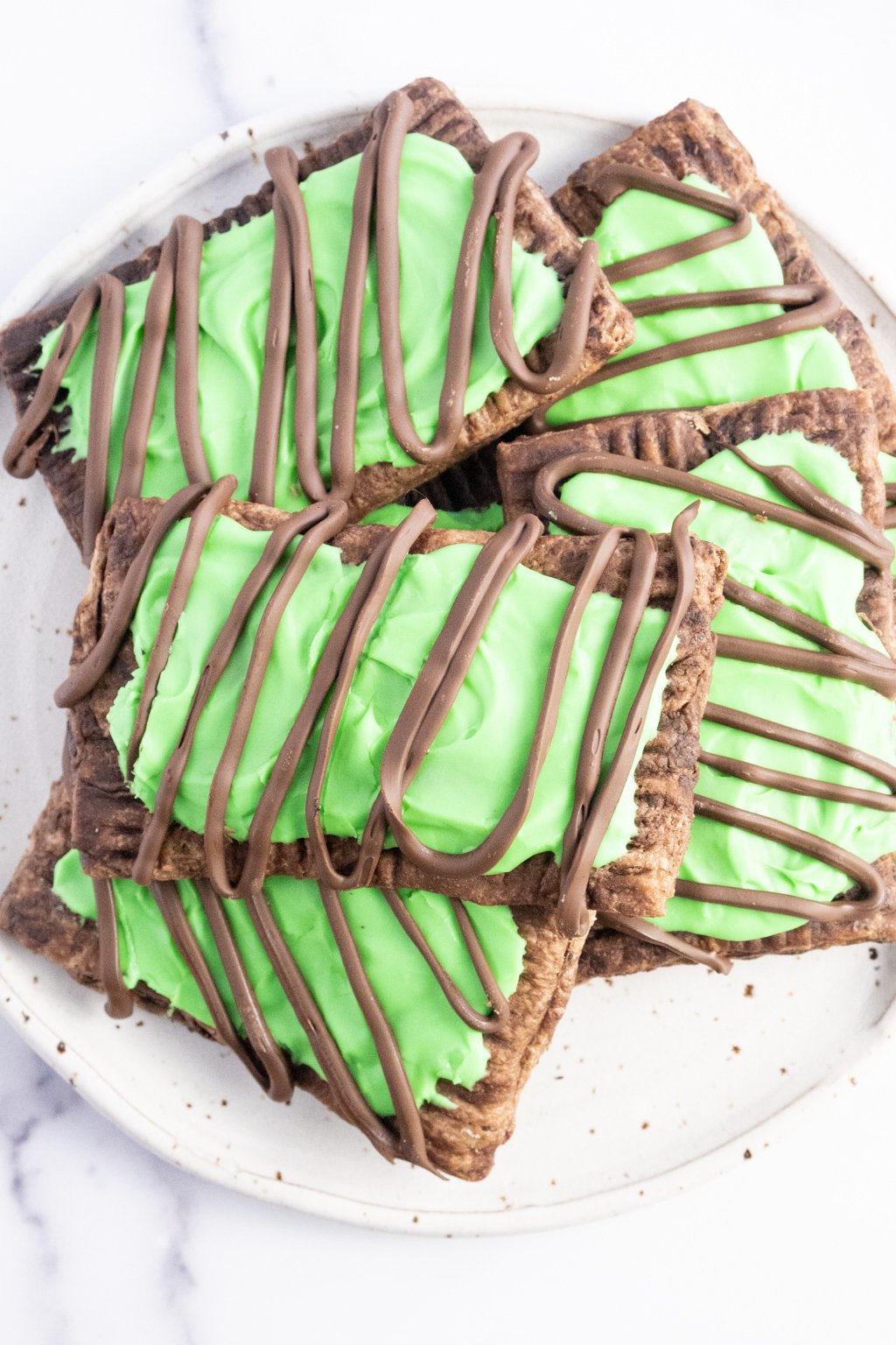 Mint Chocolate Pop Tarts ⋆ The Dessertivore